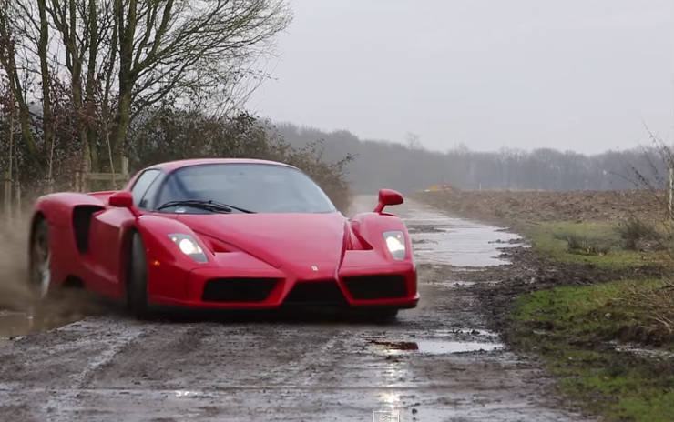 Ferrari Enzo em Rally pela Fazenda? Inacreditável! | AutoVìdeos