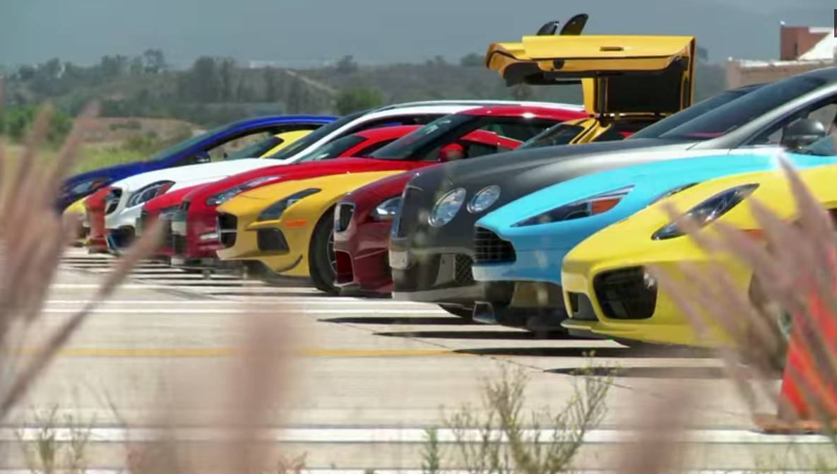 Uau! 12 Super Carros Arrancam Juntos para ver qual chega aos 200 km/h ...