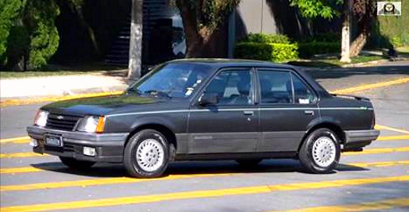 Lendas brasileiras: Monza Classic 500 EF, um verdadeiro mito da GM nos ...