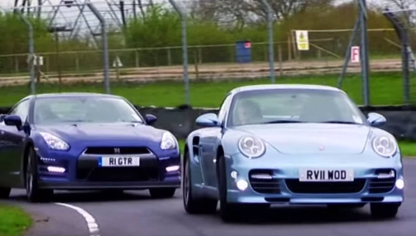 Nissan GT-R vs Porsche 911 Turbo S em um duelo insano (na arrancada e ...