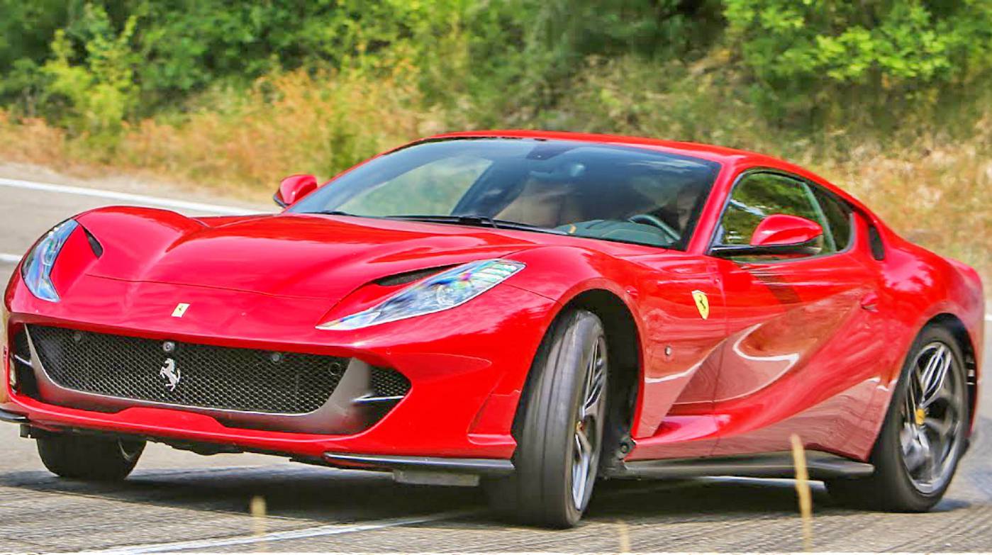 Nas ruas e nas pistas: Ferrari 812 Superfast (Ferrari mais potente da ...